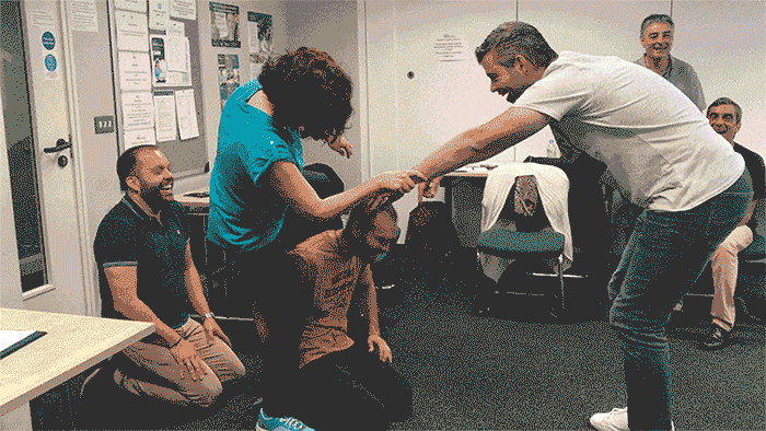 Ten Second Objects - Drama Resource